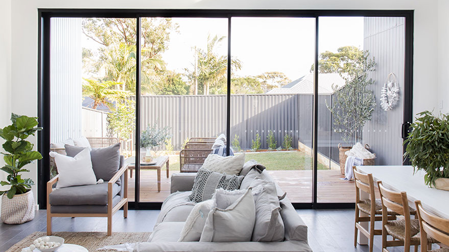 SẢN PHẨM CỬA KÍNH KHUNG NHÔM XINGFA CÓ THỰC SỰ AN TOÀN KHÔNG? - BEDOOR