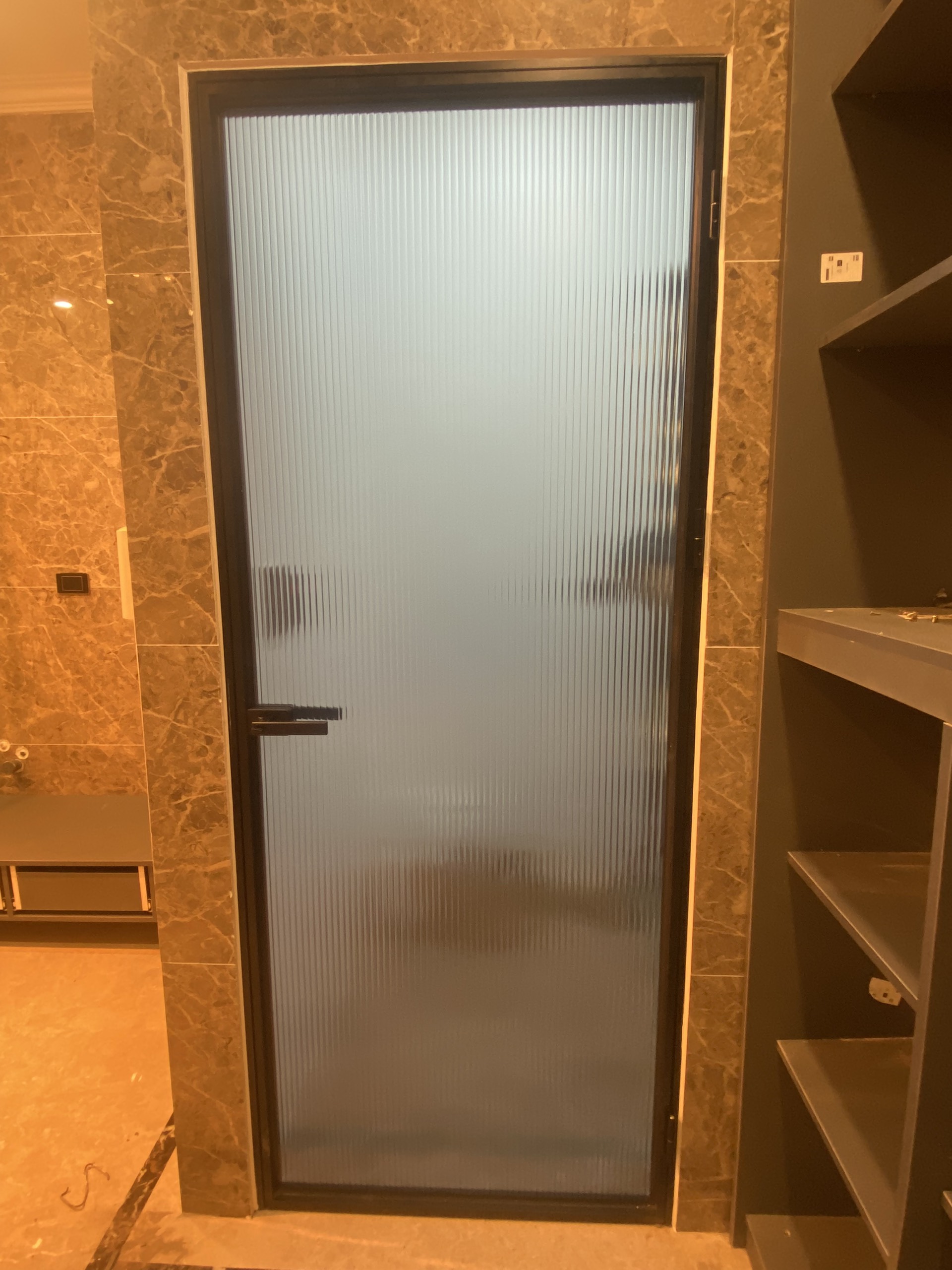 CỬA SLIM MỞ QUAY NGĂN PHÒNG - BEDOOR